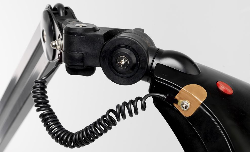 Daylight U22091 ESD Safe Black Ultra Slim Lens Magnifying Lamp